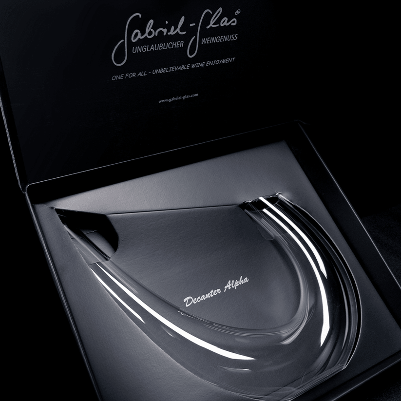 Alpha Crystal Decanter for Wine | Gabriel-Glas